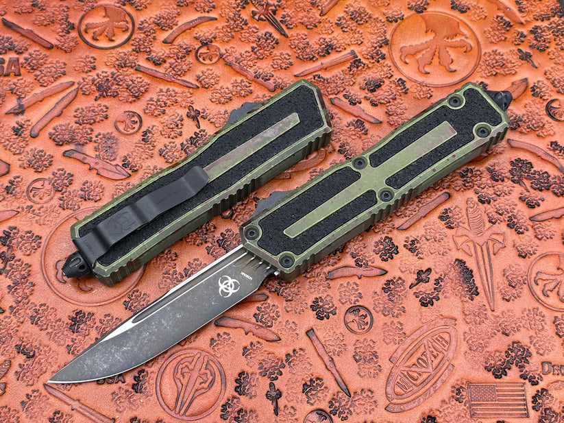 Microtech Scarab 2 Gen III Drop Point Outbreak Signature Series Standa ...